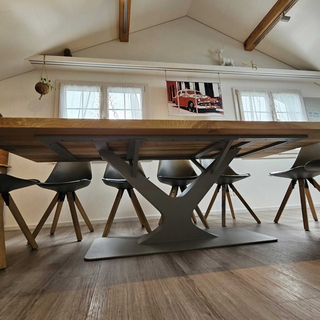 BAUM table frame with reinforcement frame